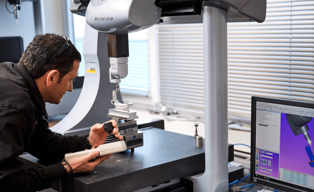 Messtechnik in der Metallindustrie | Mark Schütz